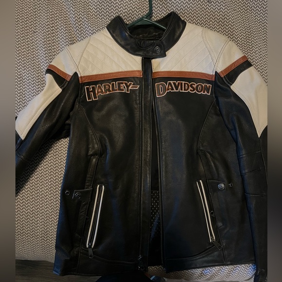 Harley-Davidson | Jackets & Coats | Brand New Leather Womens Harley ...